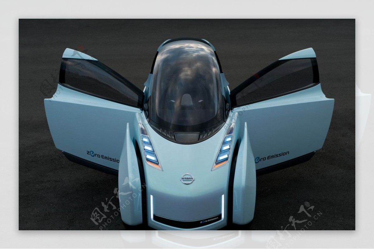 日产LandGlider图片素材-编号12363890-图行天下