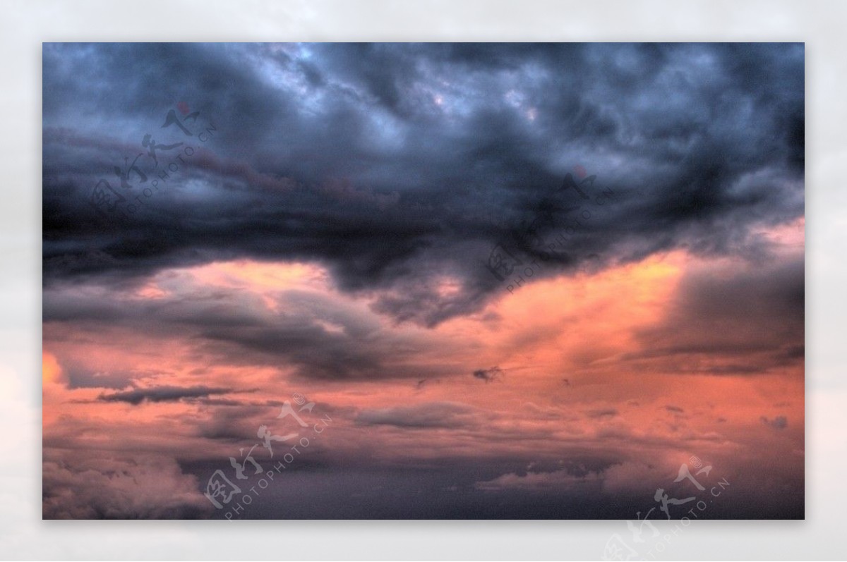夕阳天空图片素材-编号12479390-图行天下